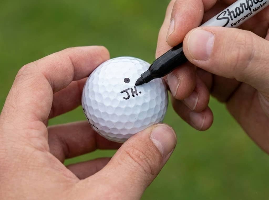 How to Mark Golf Balls: Unique Tips & Tricks